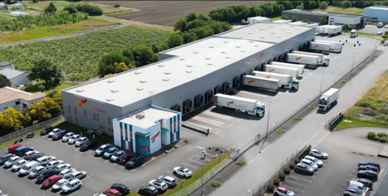 Nos entrepôts logistiques - THEBAULT Transports et Logistique